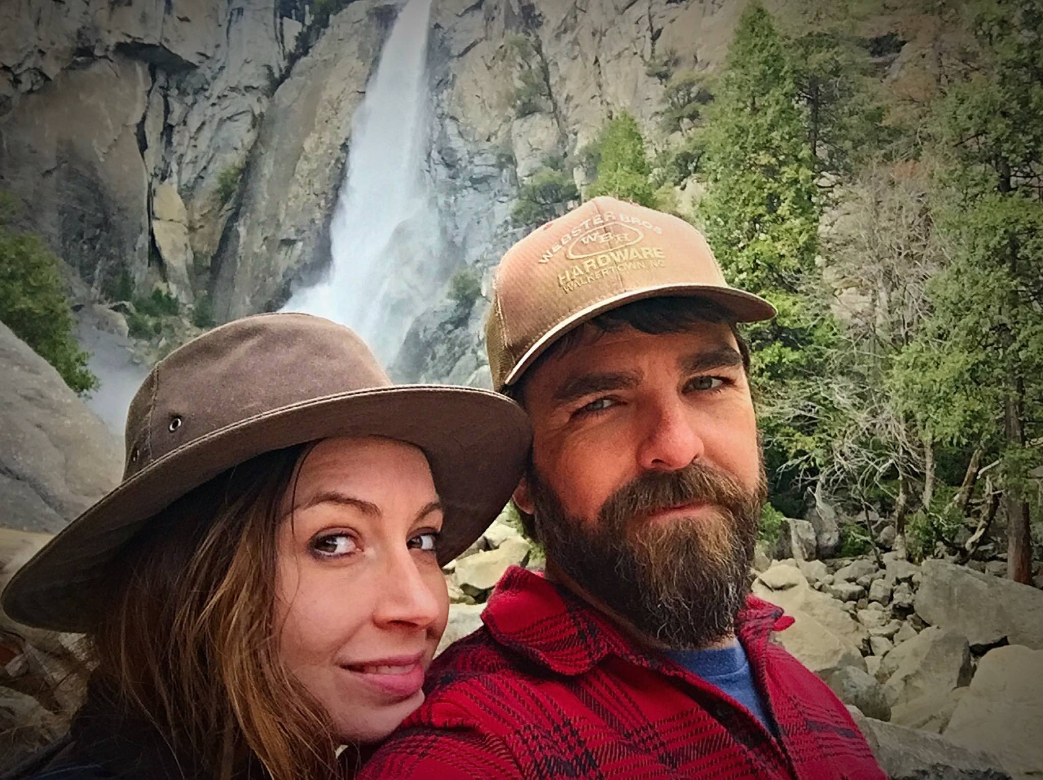 About Us - Tiny House Expedition