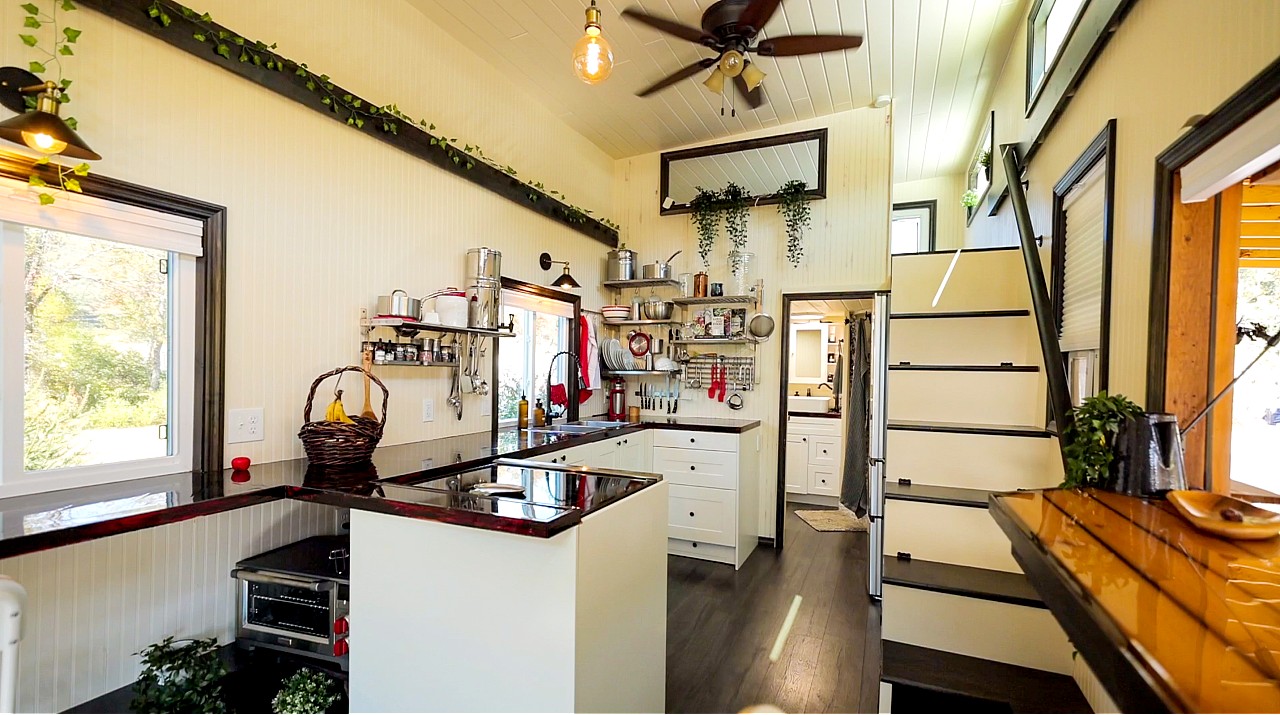 Tiny House Expedition - Builder lives in a Bright & Spacious Tiny House