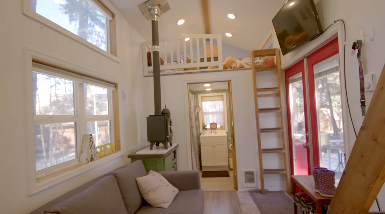 Tiny House Expedition - Debt-Free Tiny House Family of 4