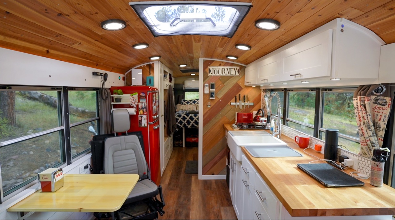 Tiny House Expedition - He built a $35k Tech-Filled Tiny Home Skoolie ...